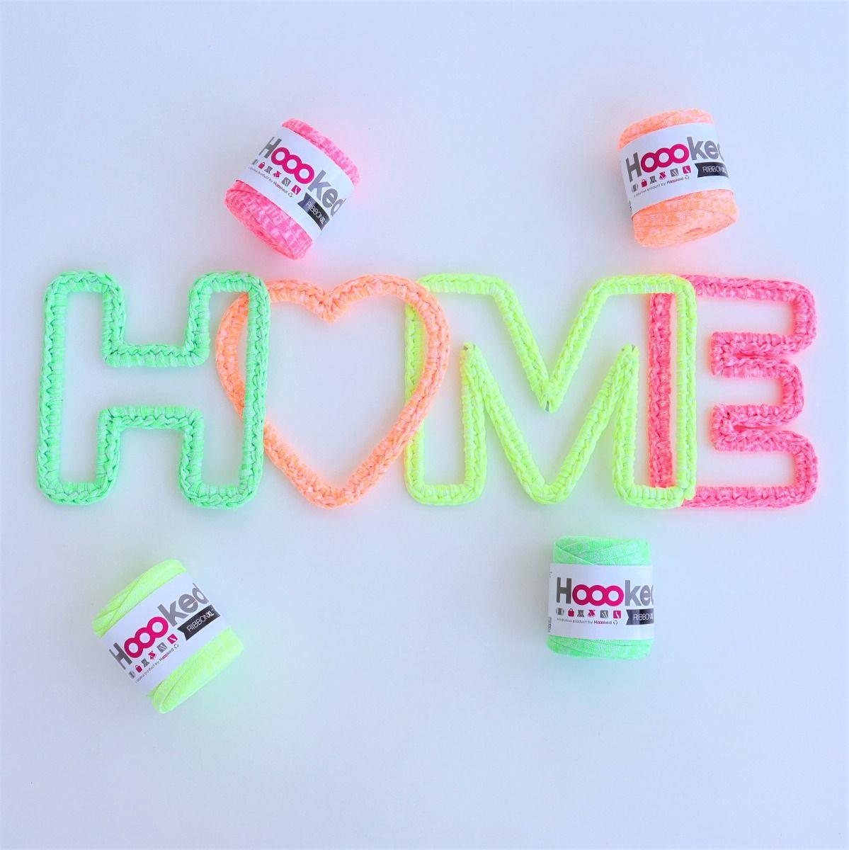 [Hoooked] Recycled Plastic Frame Plastic Letter M - 150mm – Eco Yarn Co.